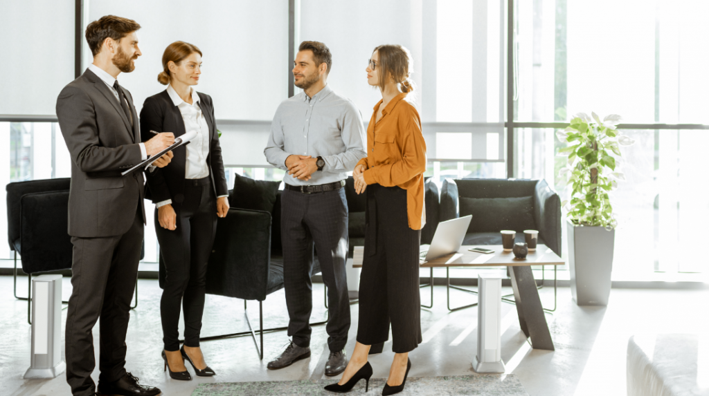 6 Alasan Kenapa Harus Menyewa Konsultan Bisnis : Toko Buku Online